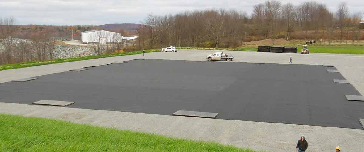 Liner Company | Liners for Ponds and Lakes | WEL